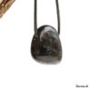 Anthophyllite pendentif pierre • Kurma.ch • Minéraux