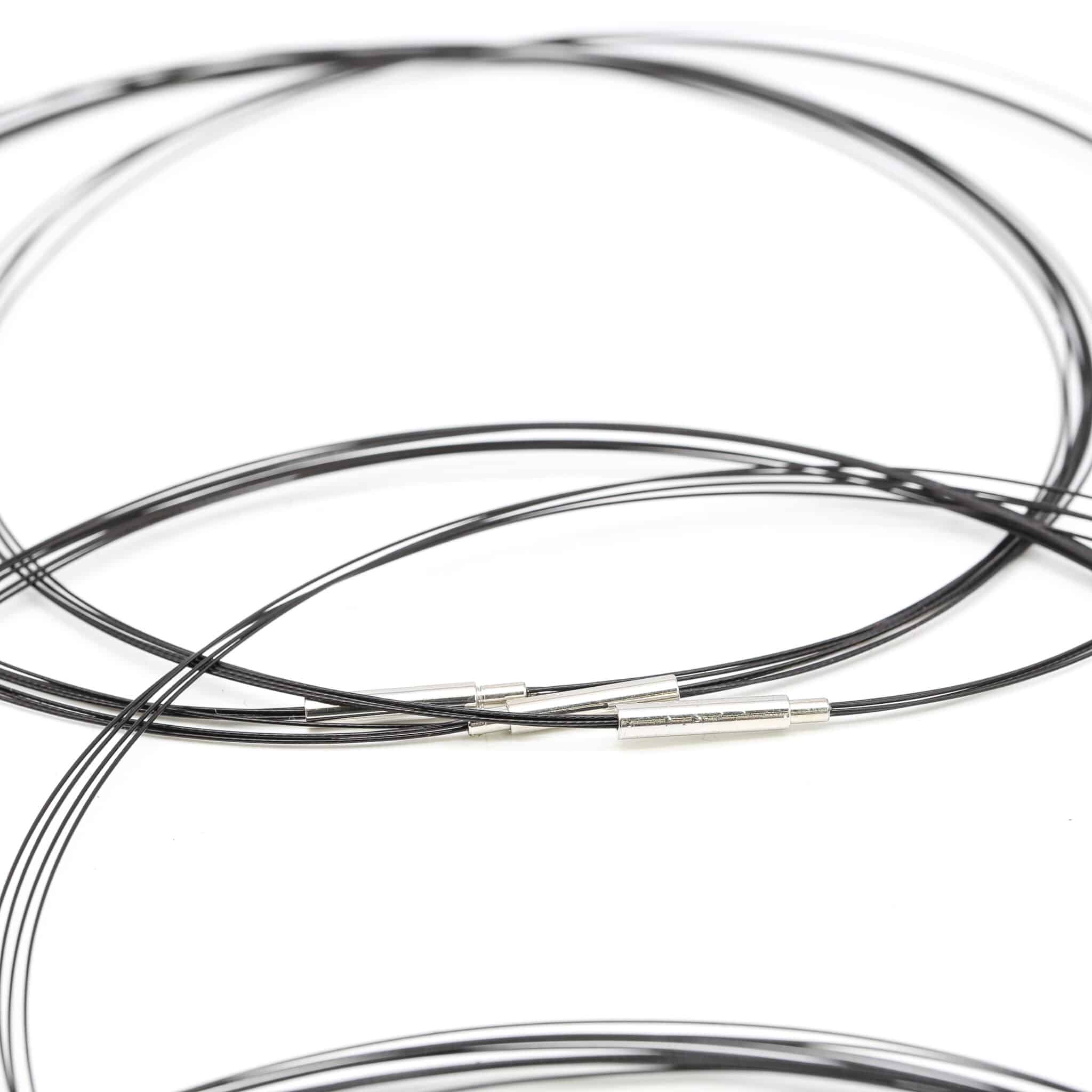 Ras-de-cou fil multiple noir • Kurma.ch