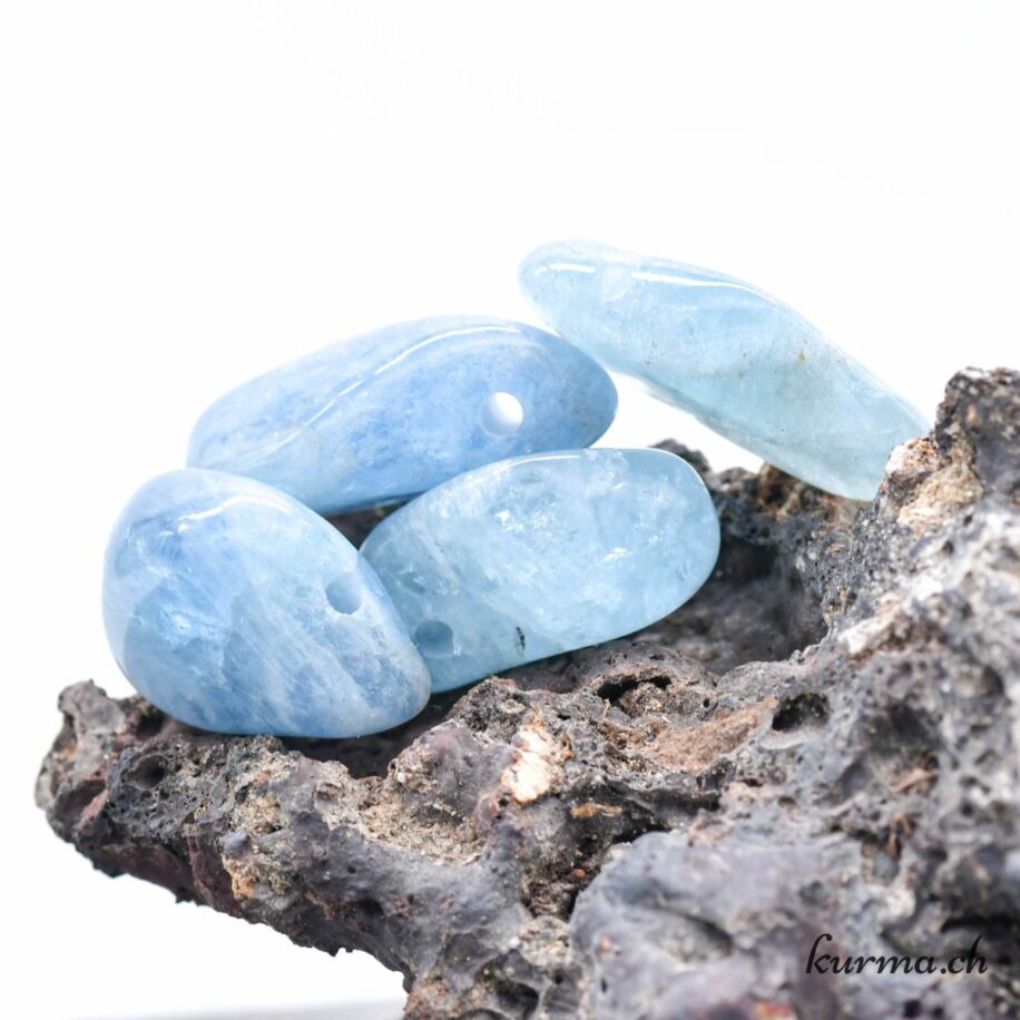 Aigue-marine / Béryl bleu • Vertus, propriétés, signification • Kurma