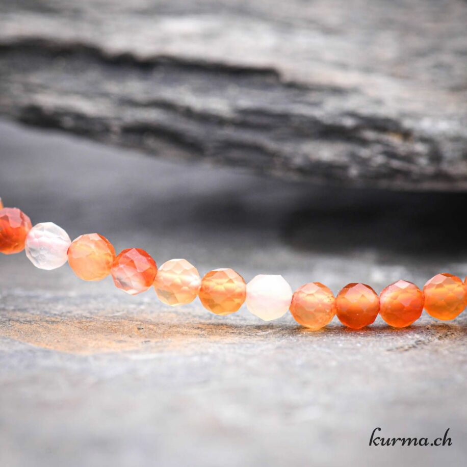 Bracelet Cornaline Agate 3.5-4mm - Facettes - N°13584 • Kurma.ch