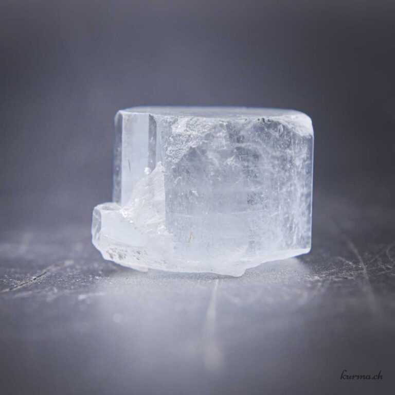 Aigue-marine / Béryl bleu • Vertus, propriétés, signification • Kurma